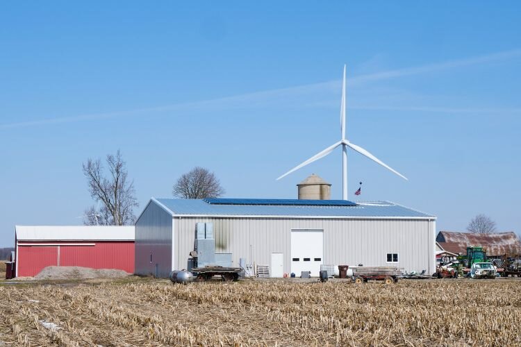 Precision farming and technology revolutionizes crop management in mid ...